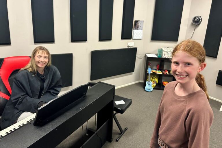 Singing Lessons | Resonate Music - Capalaba, Brisbane Singing Lessons | Resonate Music - Capalaba, Brisbane